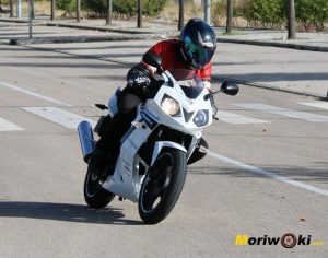 Daelim roadwin 125 R 【 una moto ideal para aprender